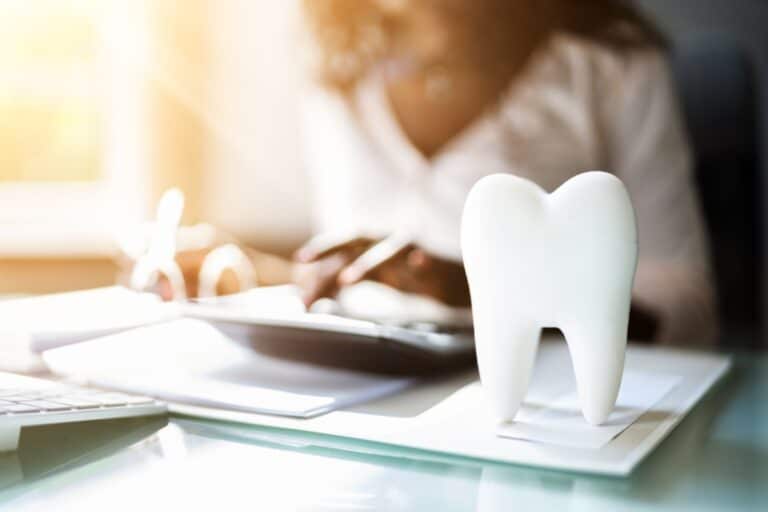 Gum disease: Straighten teeth with braces or Invisalign?